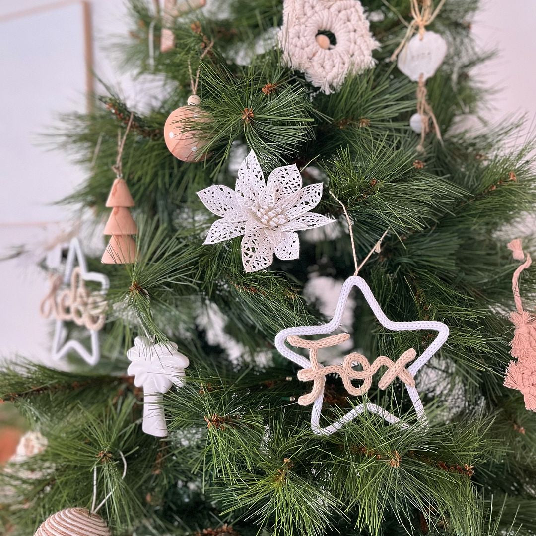 Personalised Star Ornament – Loops and Lace